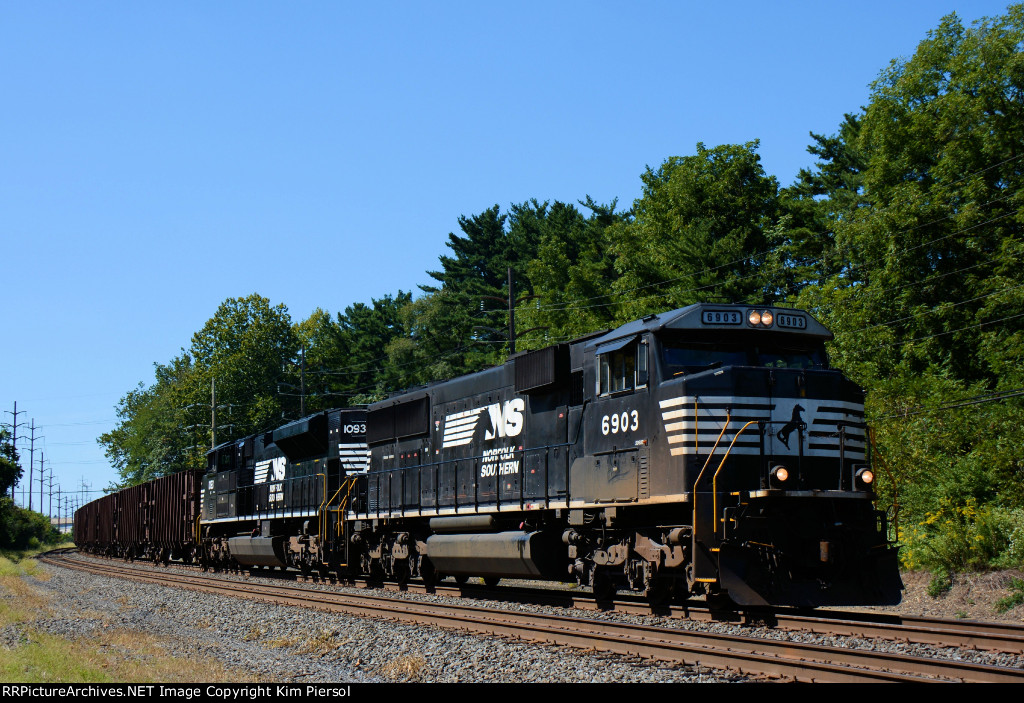 NS 6903 Train 927 Herzog Ballast